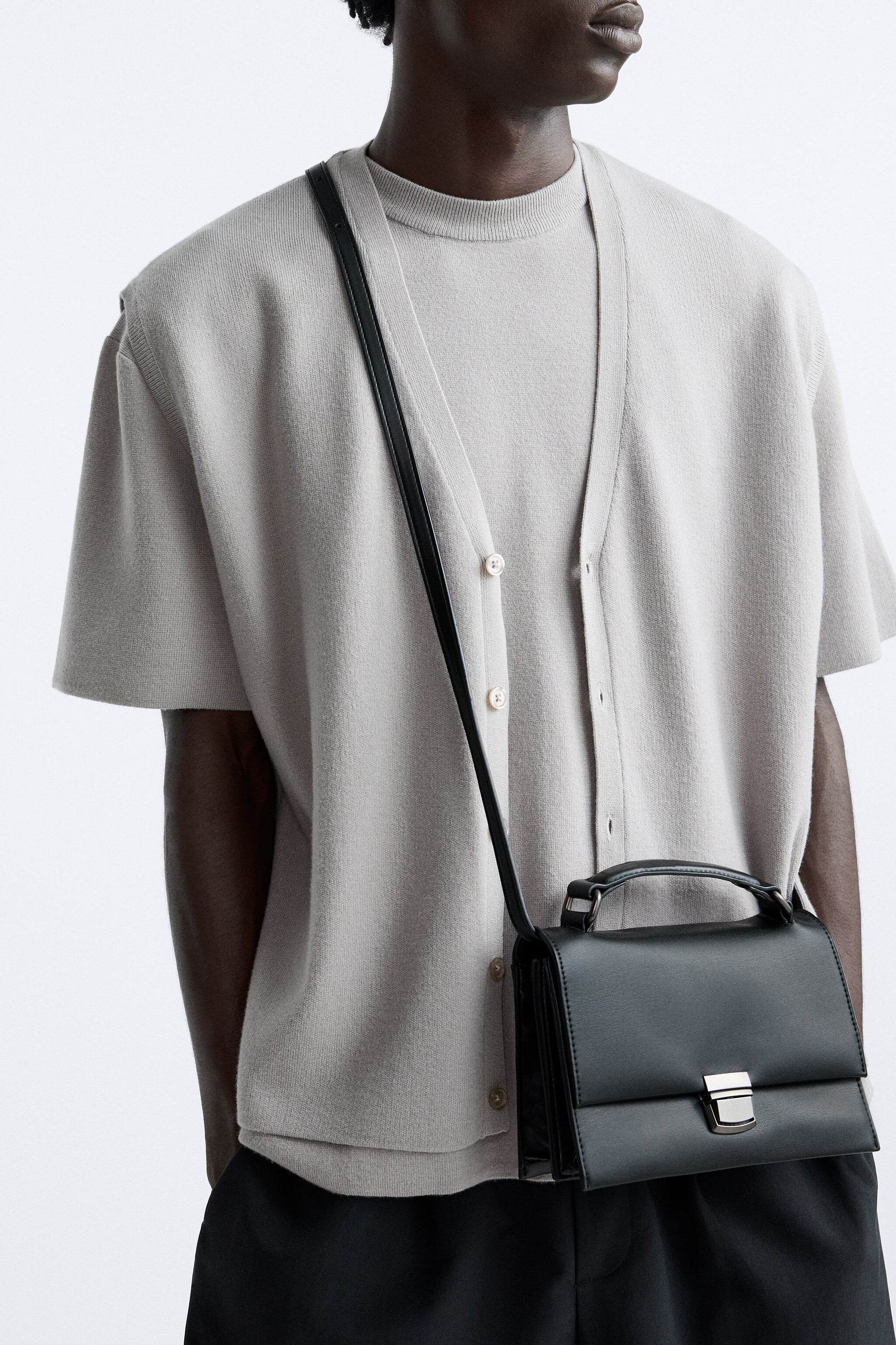 Zara cross body bag with metallic closure – Garmisland