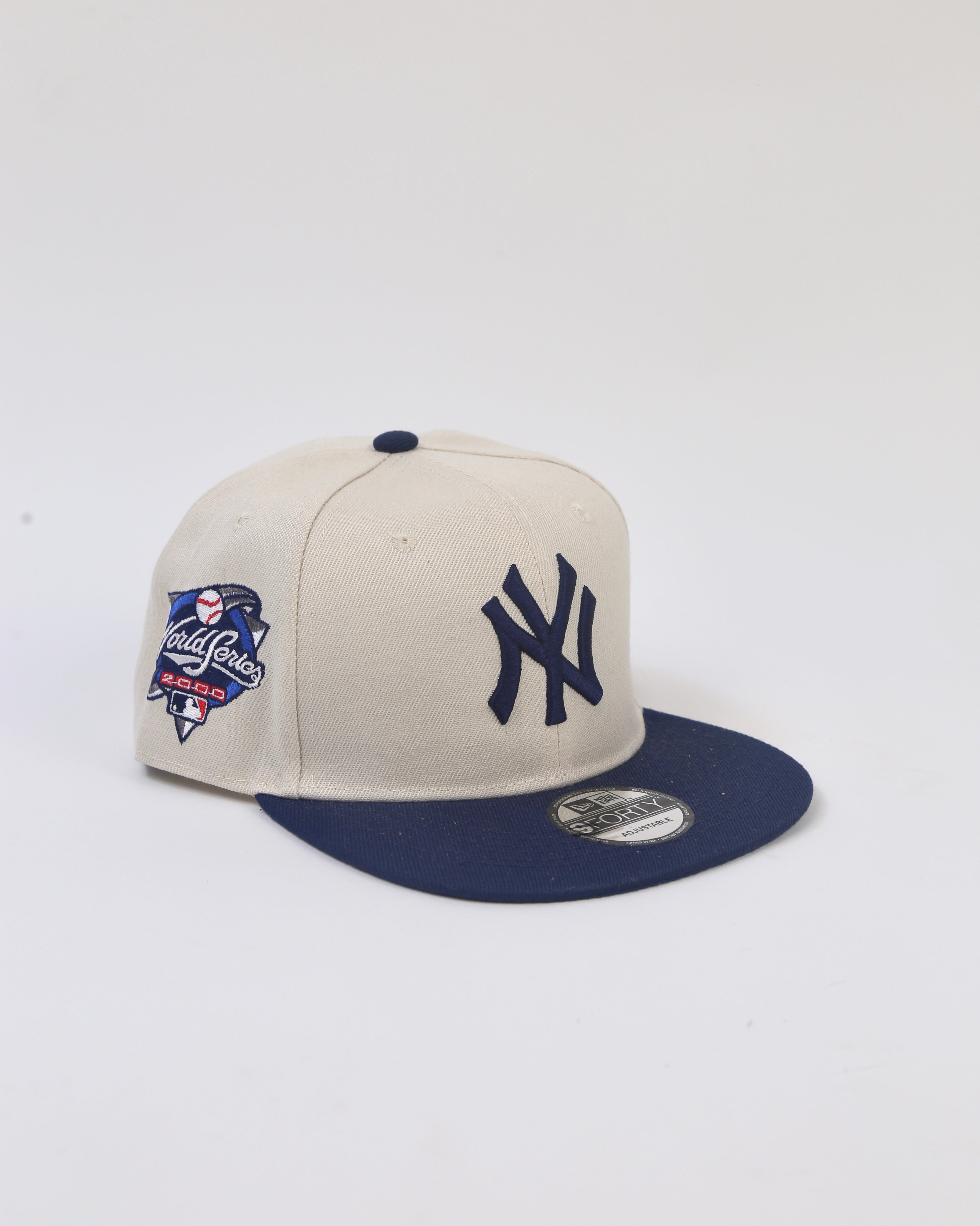 New York 2000 World Series Snapback in beige & Navy – Garmisland