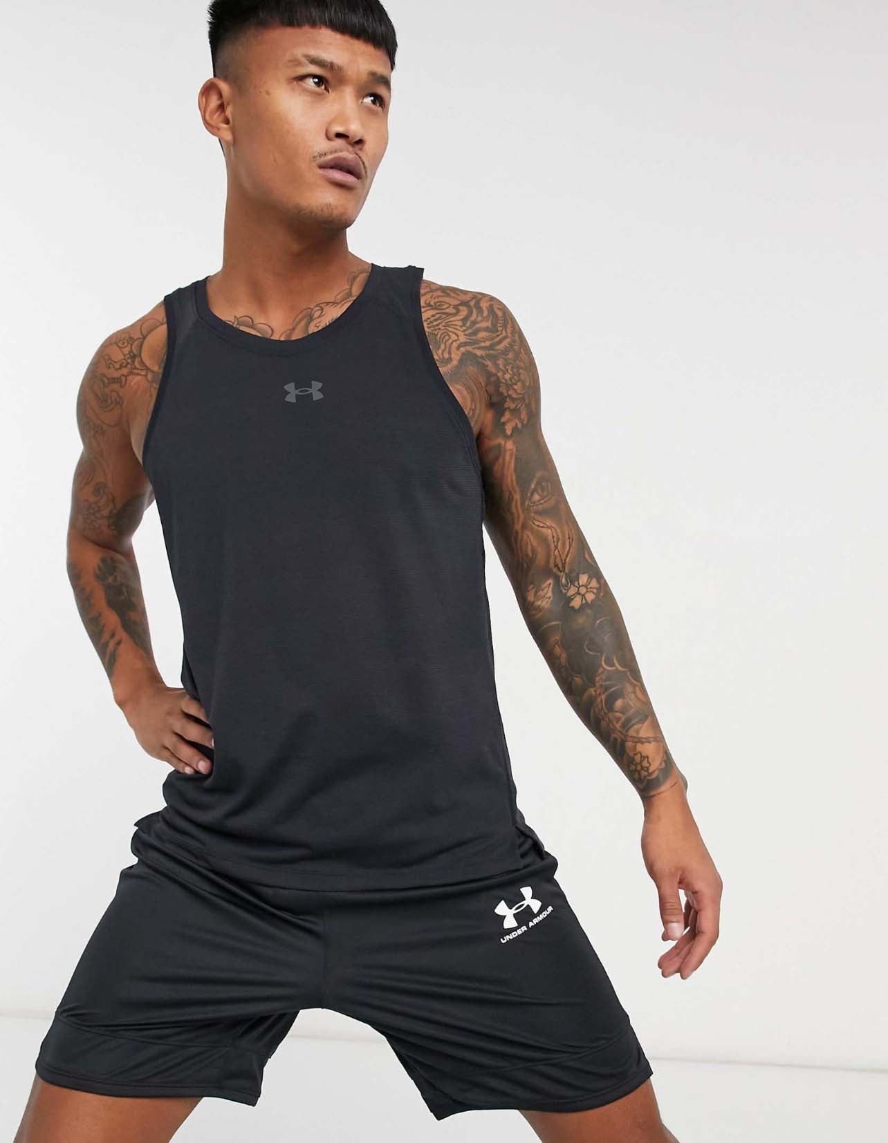Under armour armless streaker vest t-shirt in black – Garmisland