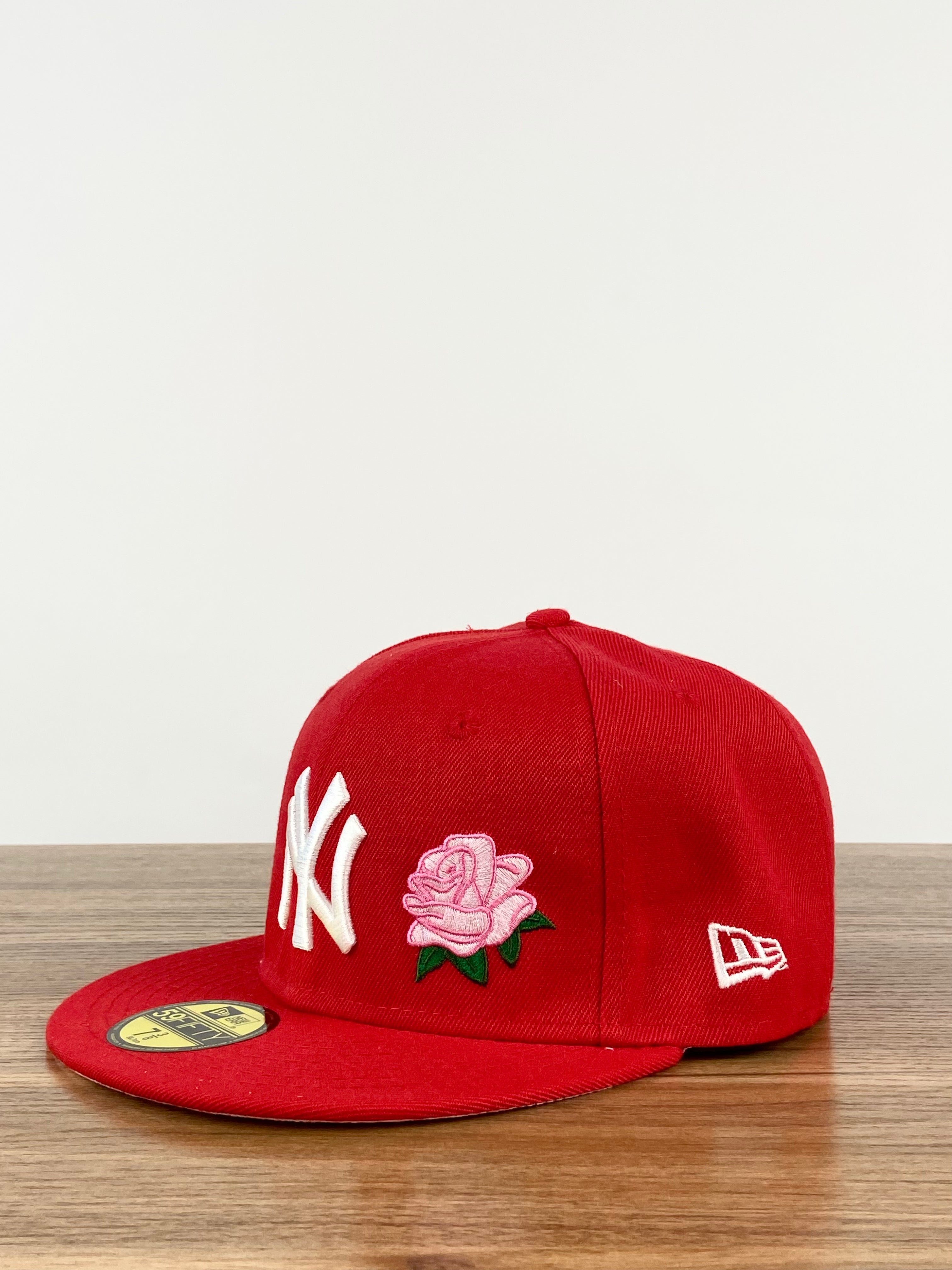 New York Yankees Rose Patch Fitted Snapbacks in red – Garmisland