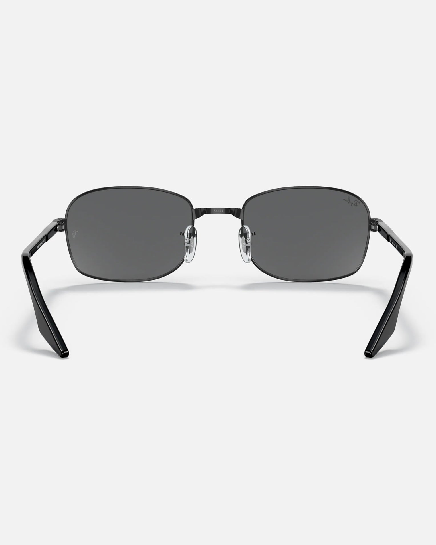 Ray Ban RB3690 Retro sunglasses in Polished Black – Garmisland