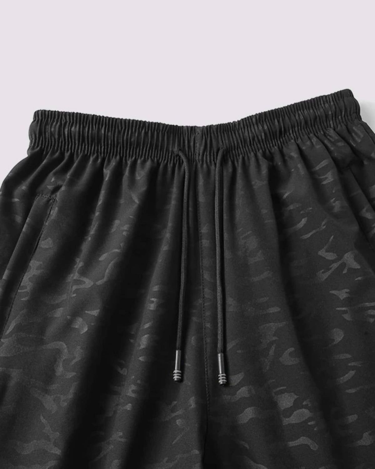 Camo Shorts in black – Garmisland