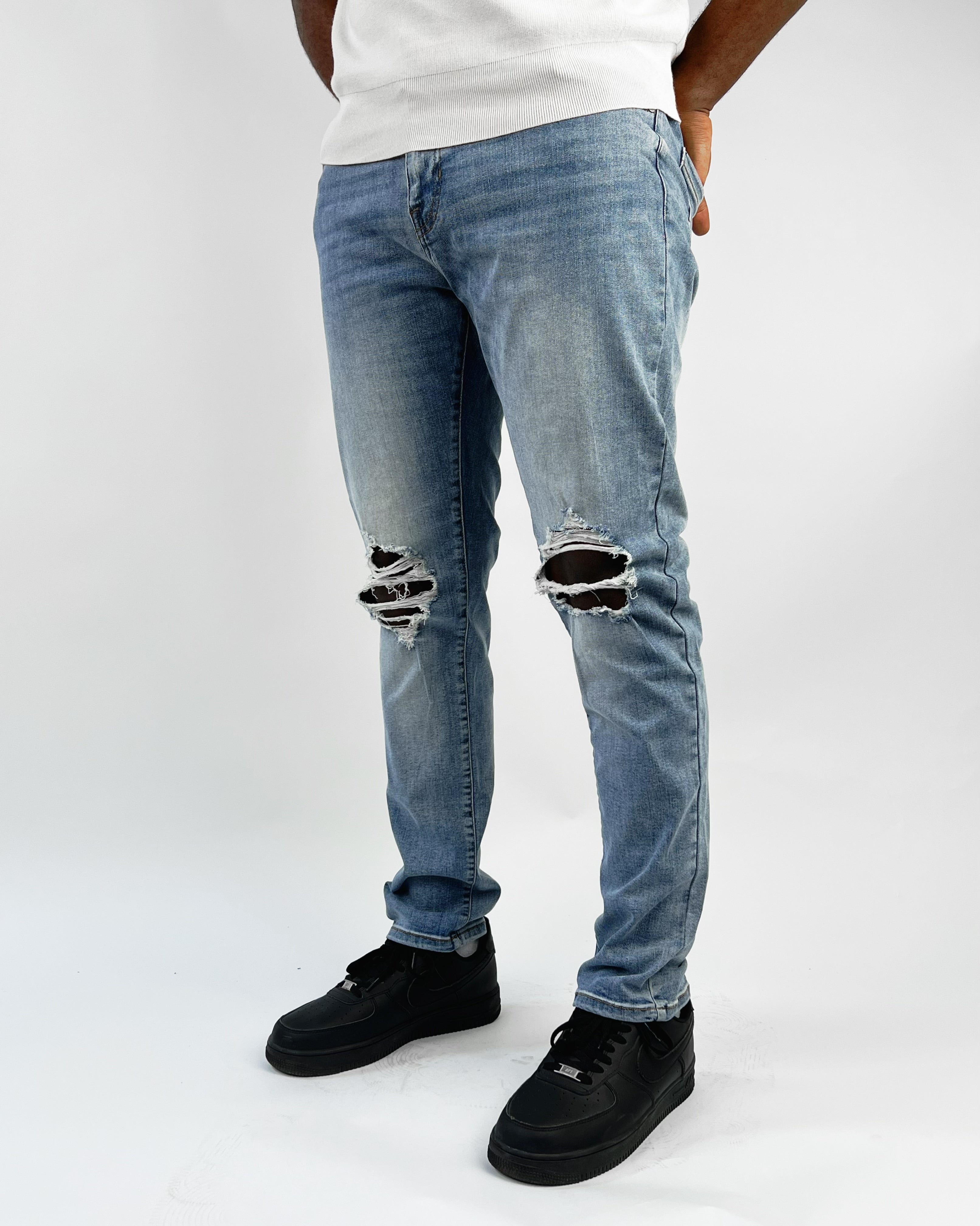 Guess Ripped Jeans in washed blue – Garmisland