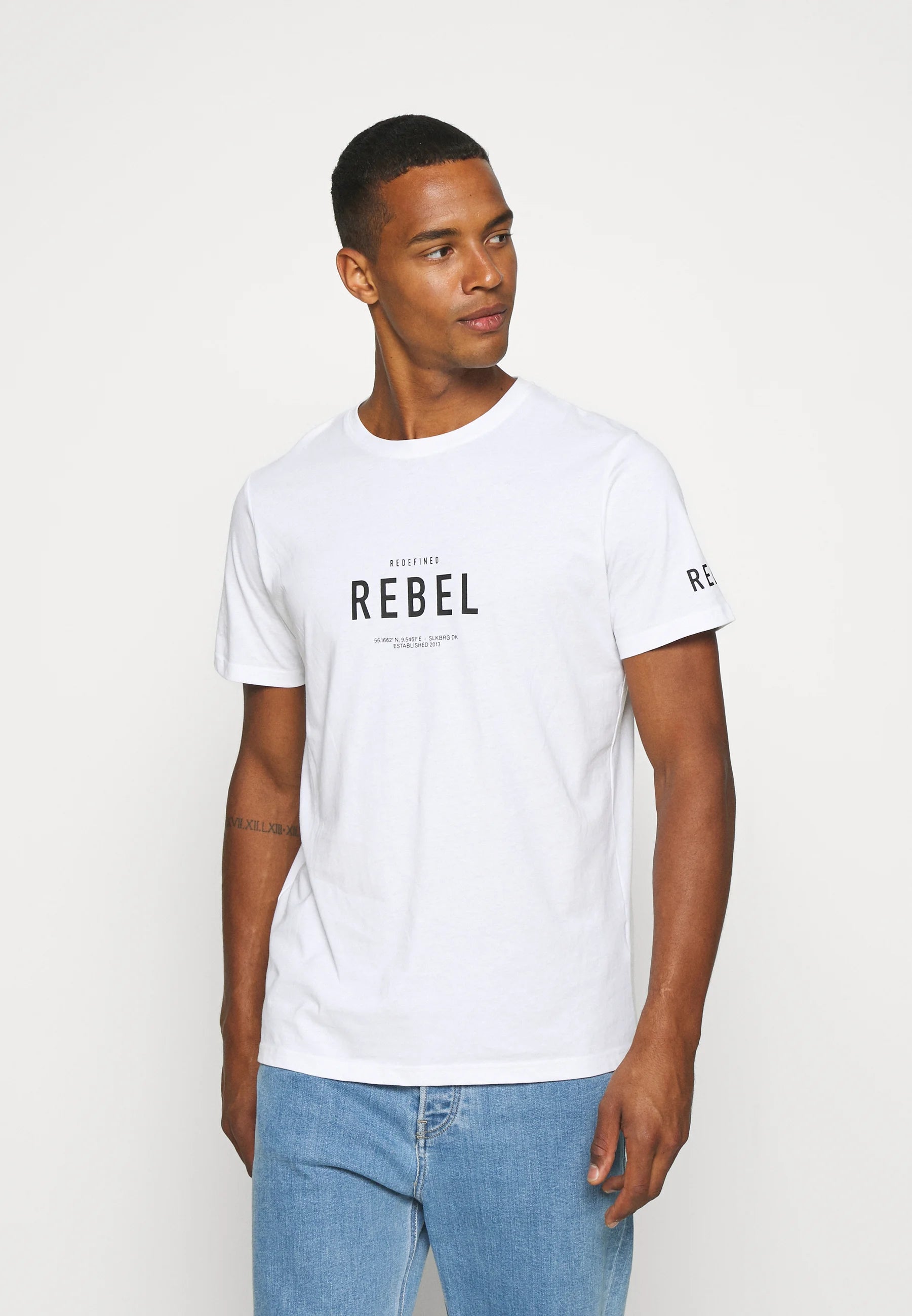 Redefined rebel Ronan t-shirt in white – Garmisland