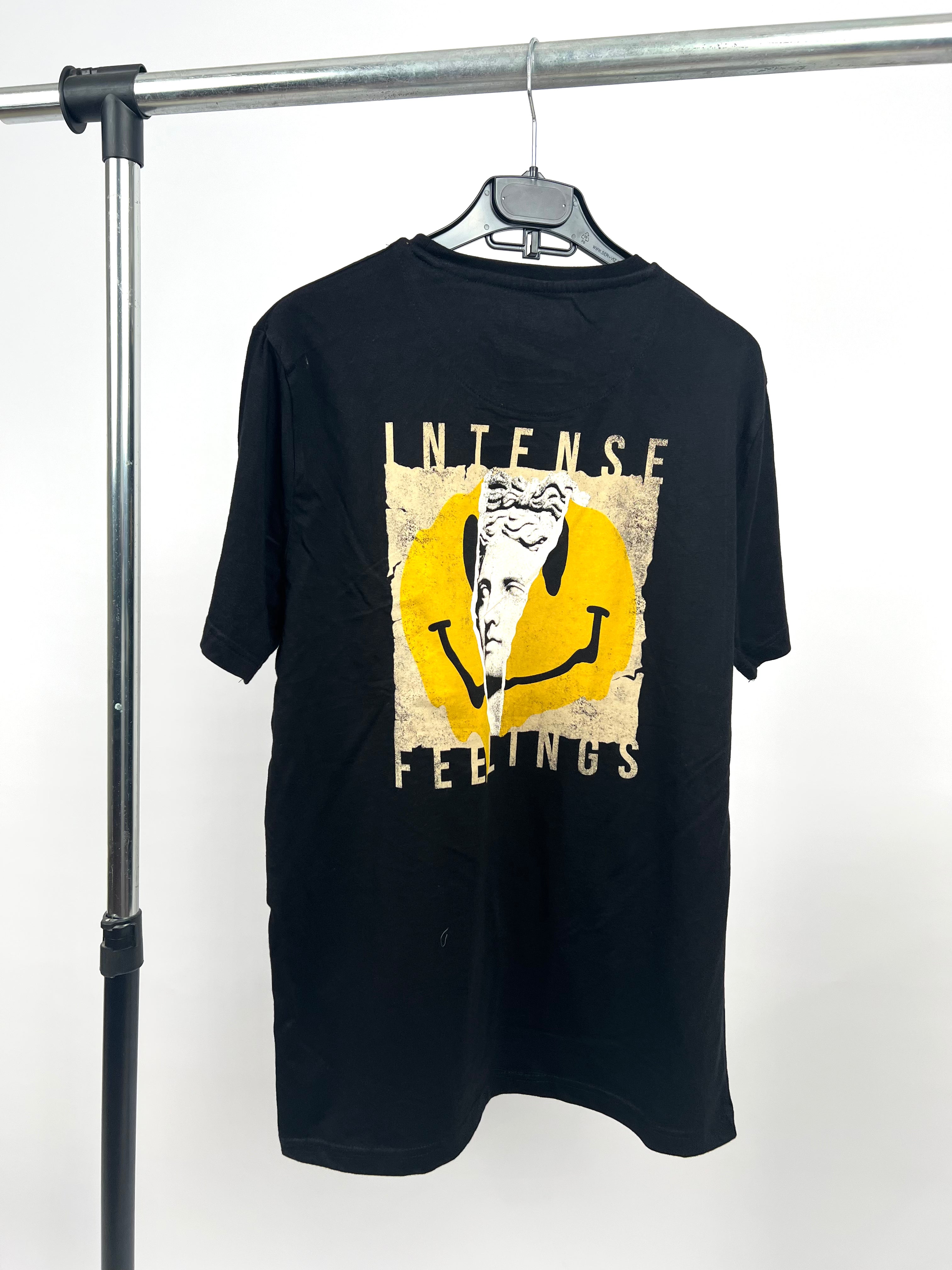 Denim&Flower Intense Feelings Backprint T-shirt in black – Garmisland