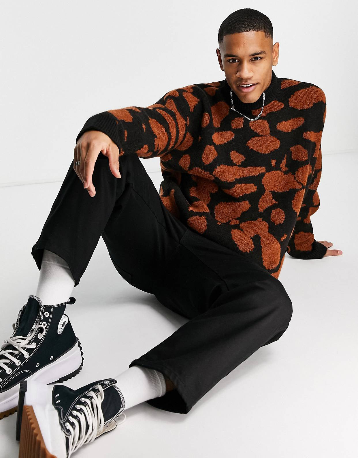 Topman spray paint effect jumper in black – Garmisland