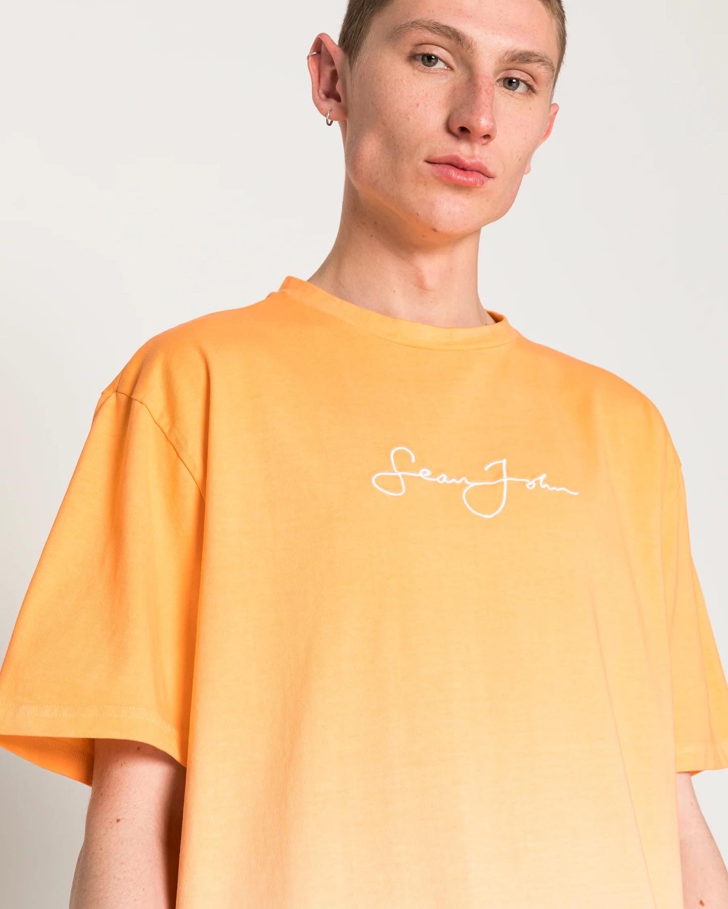 Sean Jean Gradient logo T-shirt in Coral – Garmisland