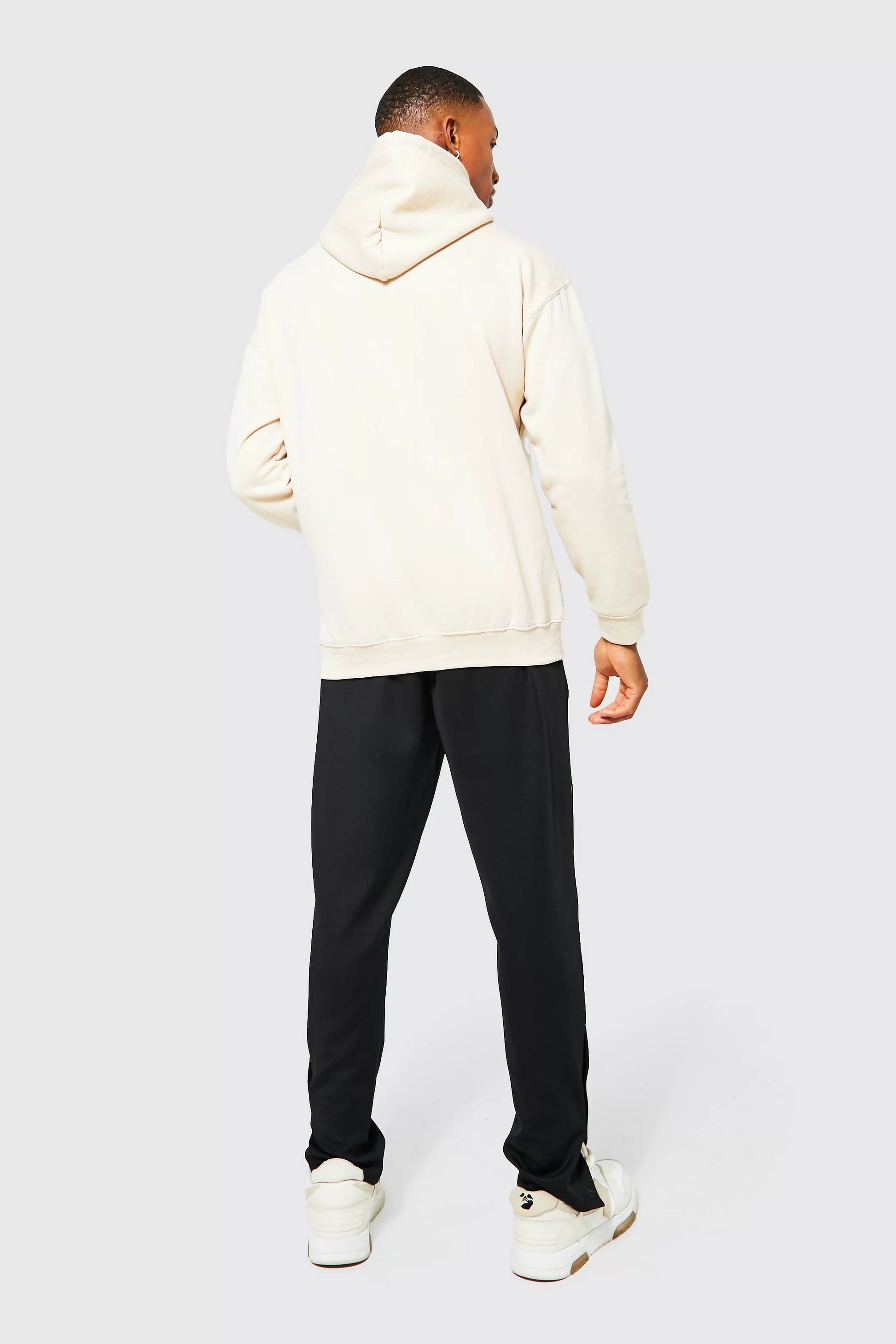 BOOHOOMAN HOMME GRAPHIC HOODIE – Garmisland