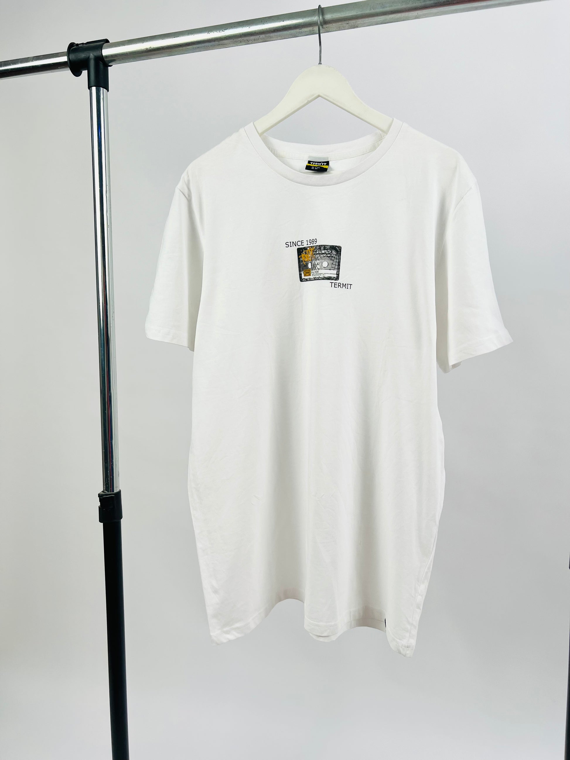 Termit 1989 t-shirt in white – Garmisland