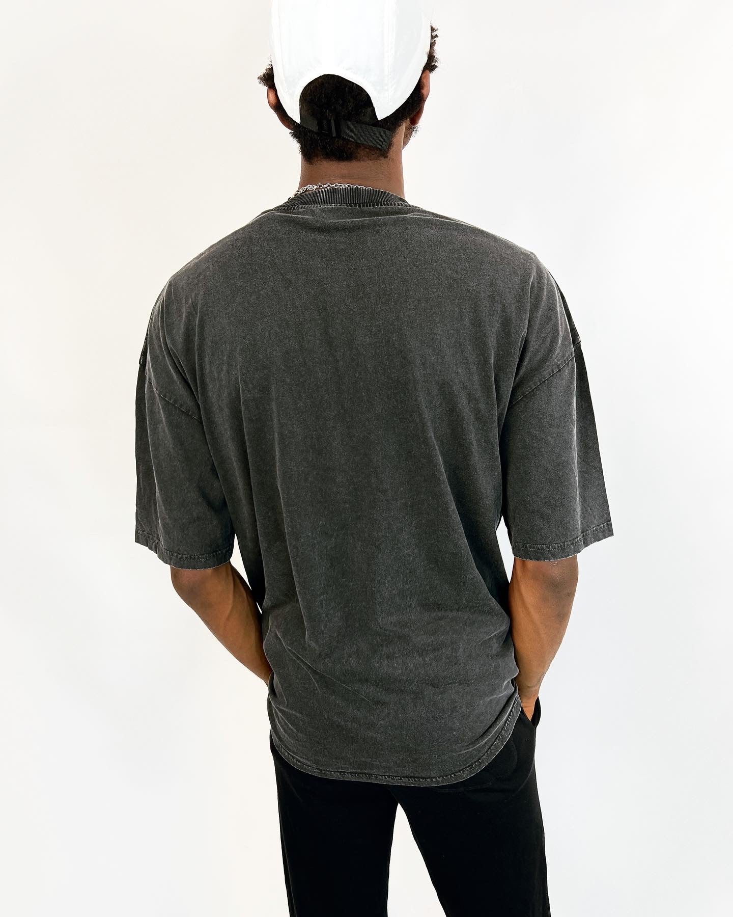 FSBN Oversized Fit washed black T-shirt – Garmisland
