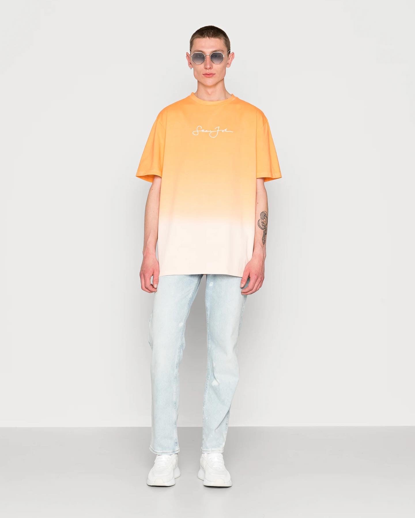 Sean Jean Gradient logo T-shirt in Coral – Garmisland
