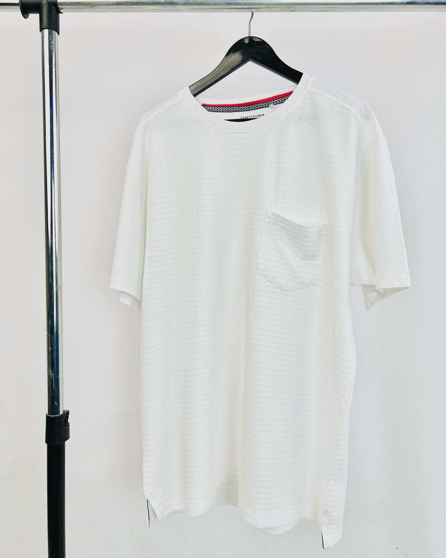 Craft + Flow Knitwear pocket T-shirt – Garmisland