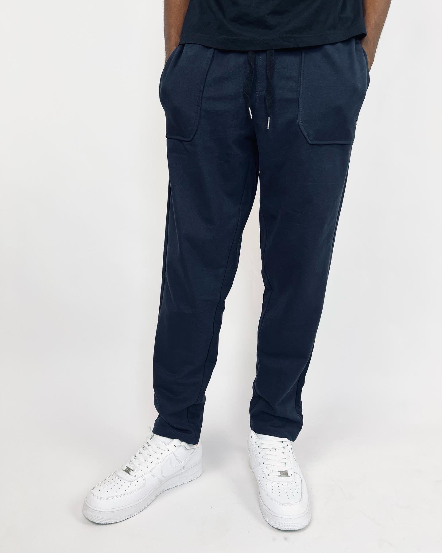 J Hart & Bros Pants in navy – Garmisland