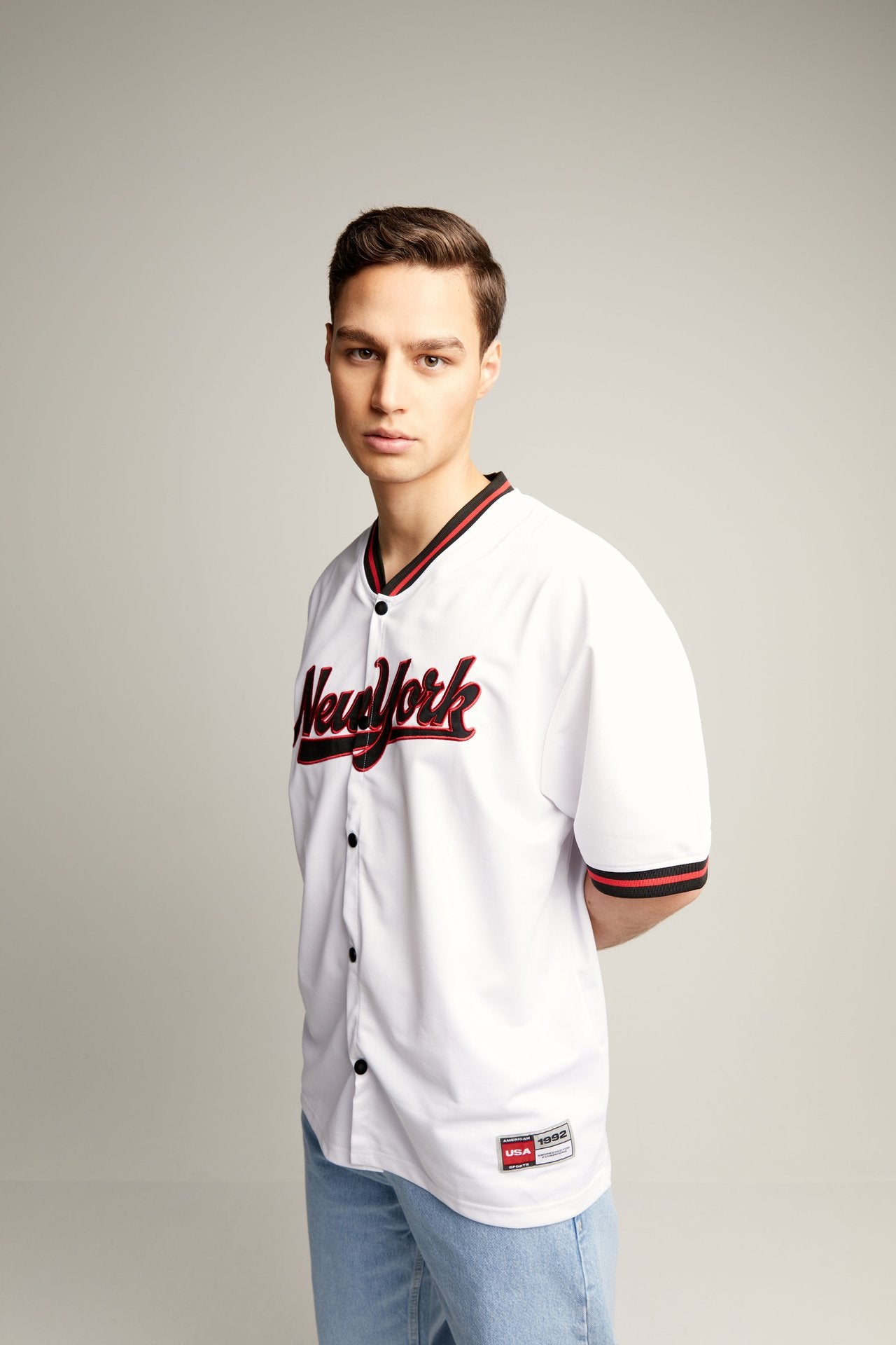 FSBN NEW YORK VARSITY JERSEY T-shirt IN WHITE – Garmisland