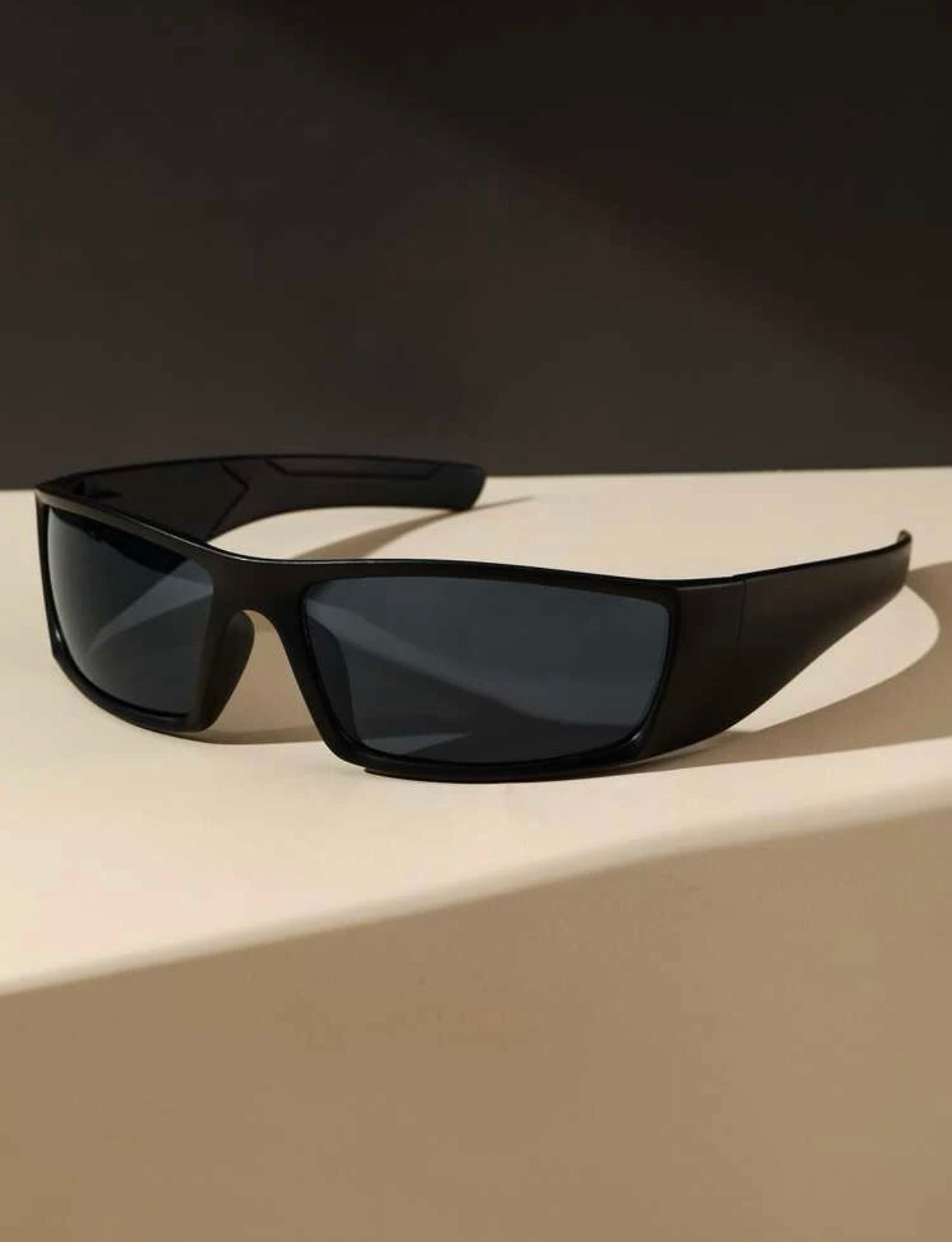 Full Wrap-Around Glasses – Garmisland