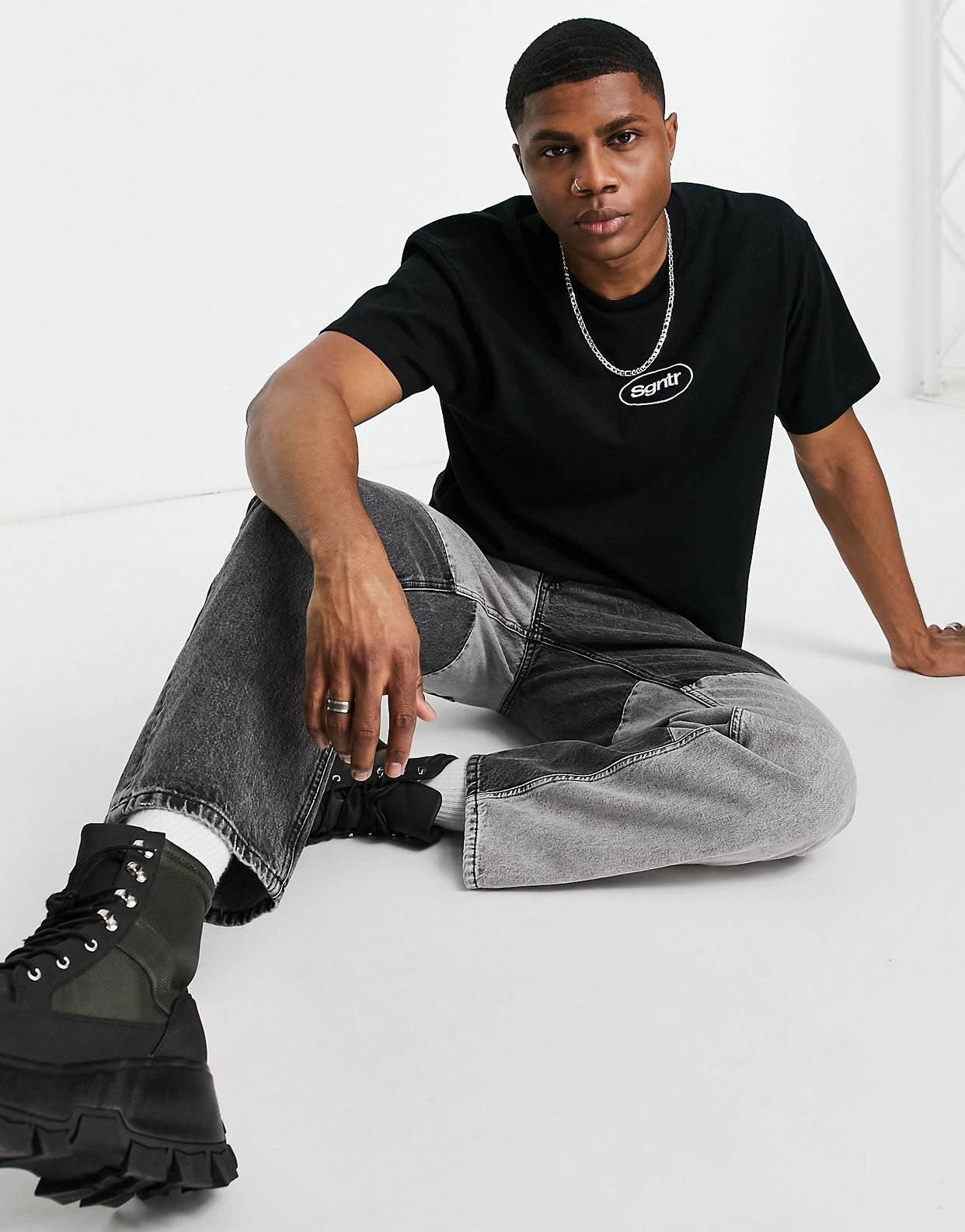 Topman oversized fit t-shirt with front and back Signature planet prin ...