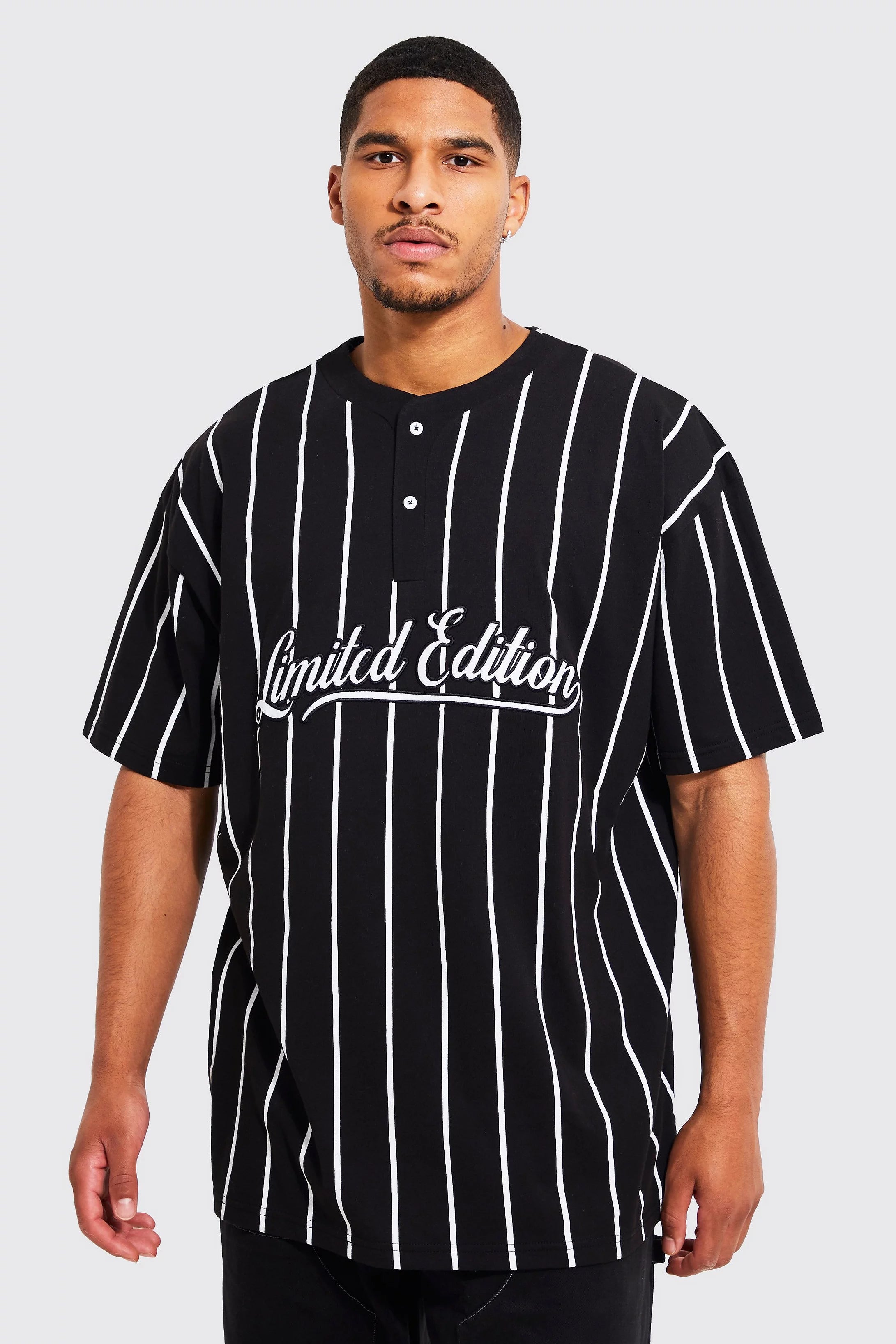 BOOHOOMAN OVERSIZED PINSTRIPE BASEBALL POLO SHIRT – Garmisland
