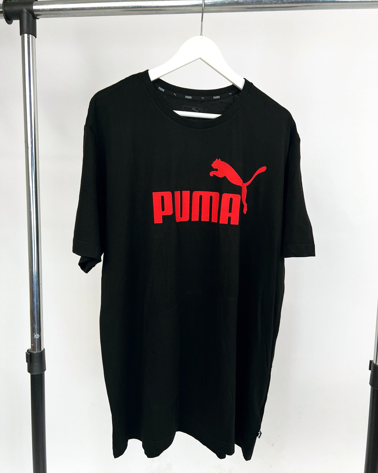 Puma Print T-shirt in black – Garmisland